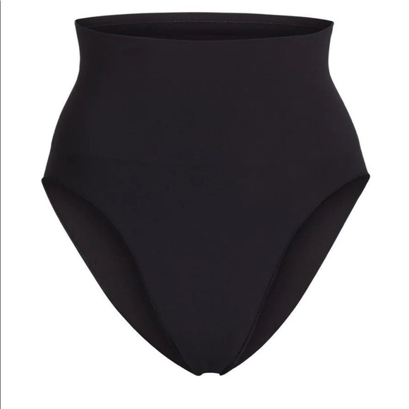 SKIMS | Other | Skims Core Control Brief Onyx 4xl5xl | Poshmark